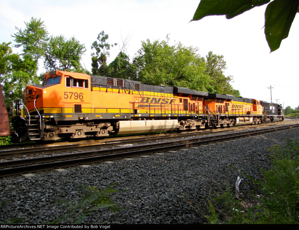BNSF 5796 and 5970